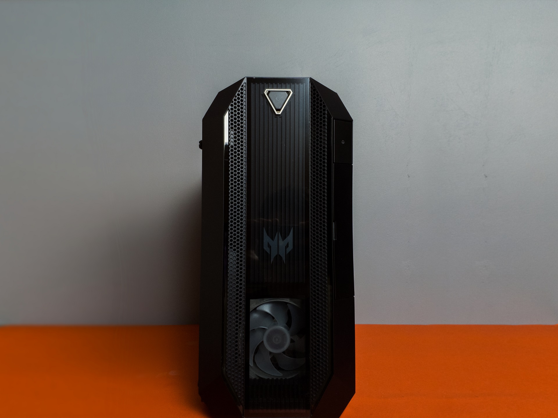 Predator Orion 3000 - małe rozmiary, duża moc [RECENZJA] - ROOTBLOG.pl