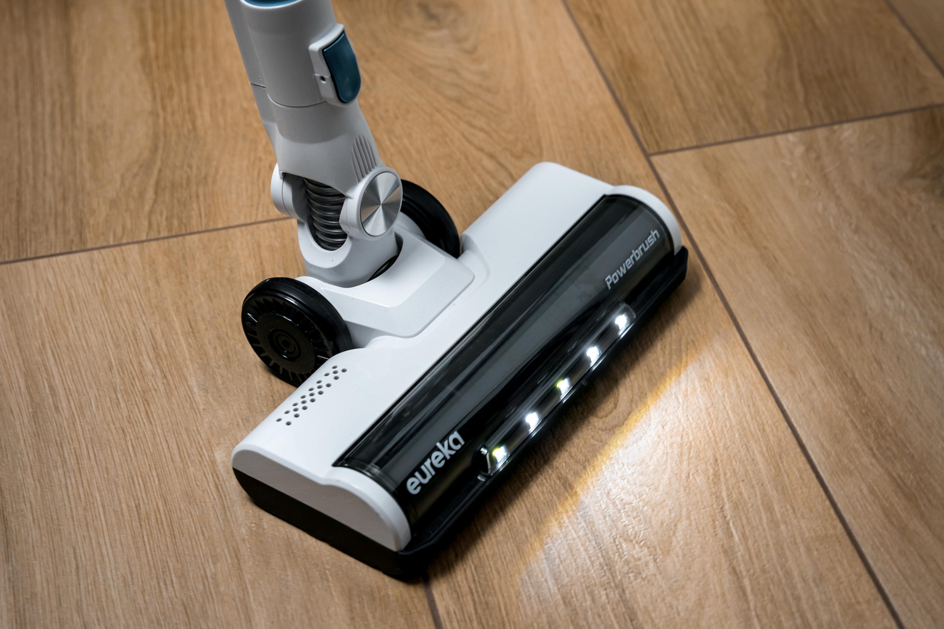 Eureka BR5 - test kompaktowego, wygodnego i przenośnego odkurzacza