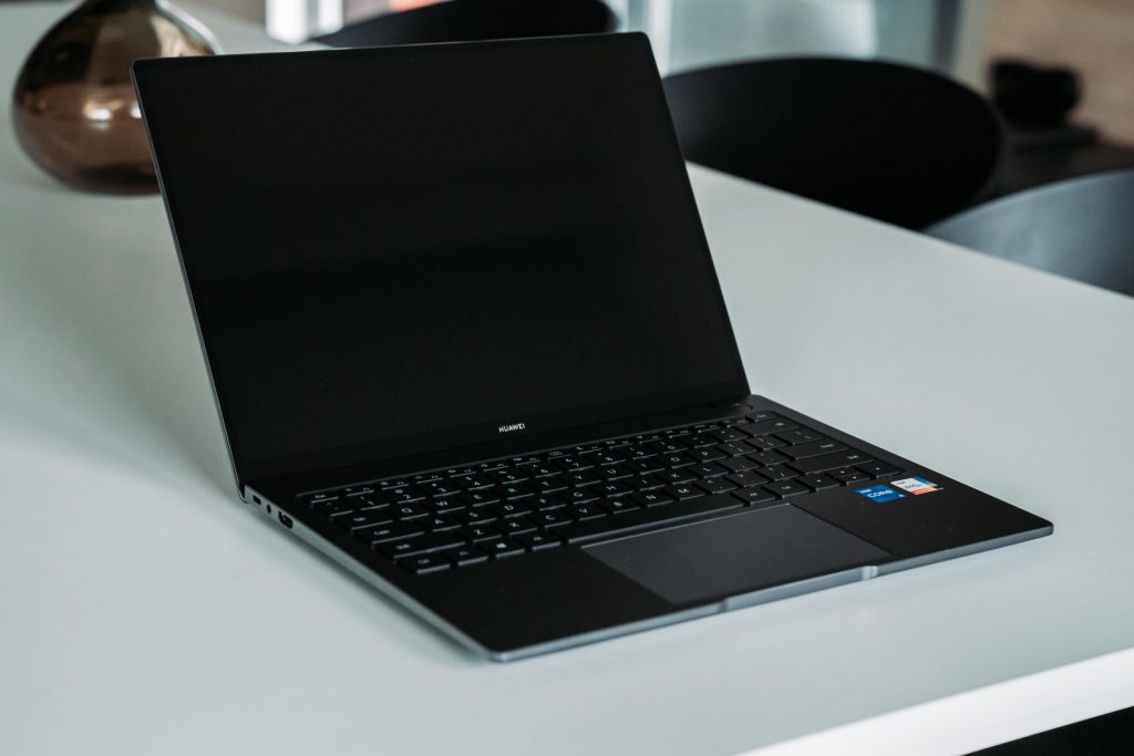 Huawei wypuści własnego Linuxa! Nazywa się openEuler OS