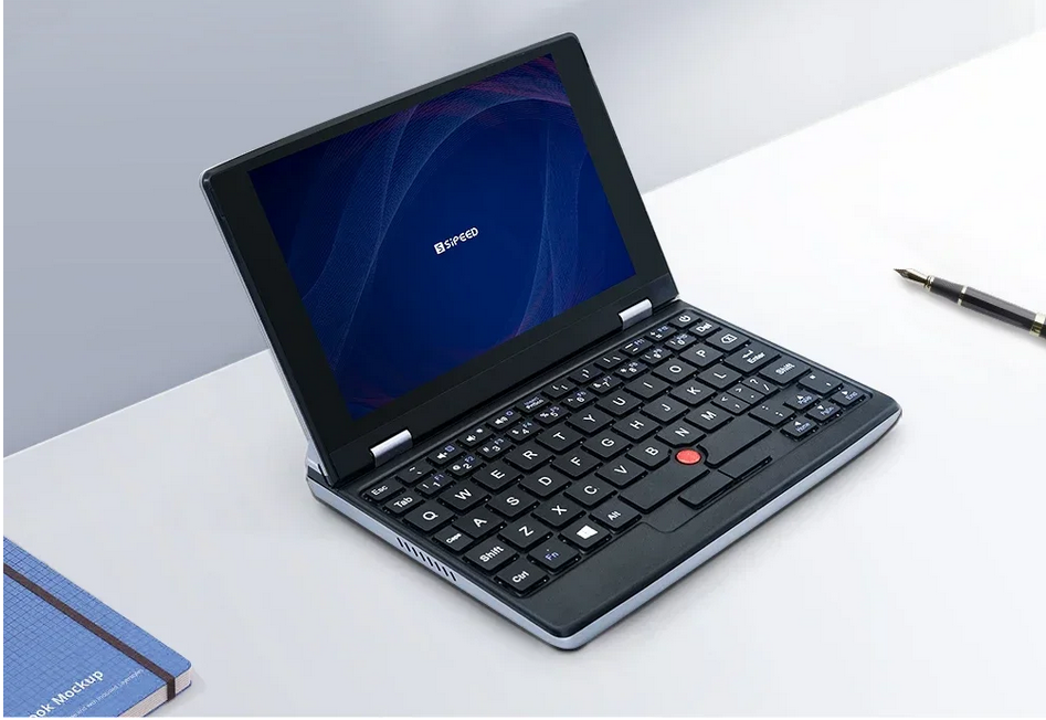 Lichee Console 4A to mini laptop z procesorem RISC-V