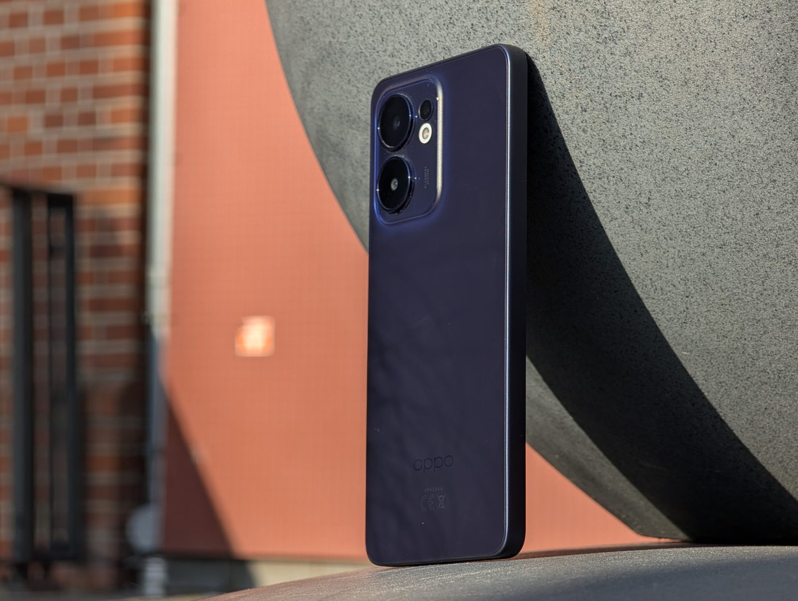 OPPO Reno13 FS 5G - Recenzja