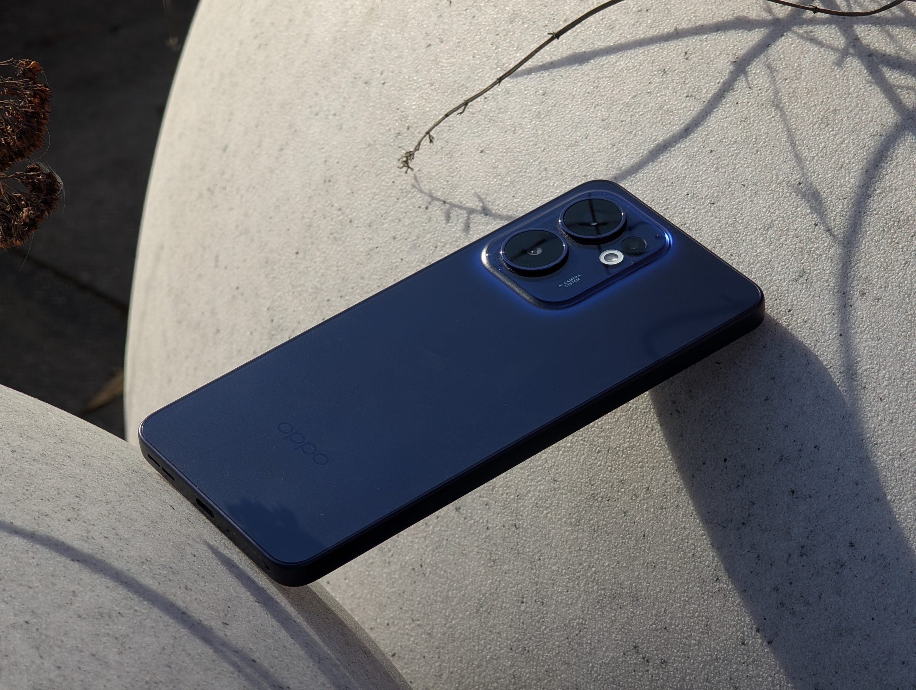 OPPO Reno13 FS 5G - Recenzja