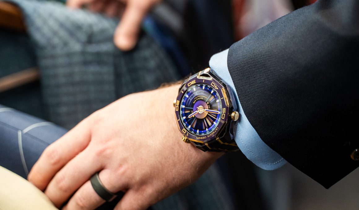 HUAWEI Watch Ultimate Design Royal Gold Edition - bespoke